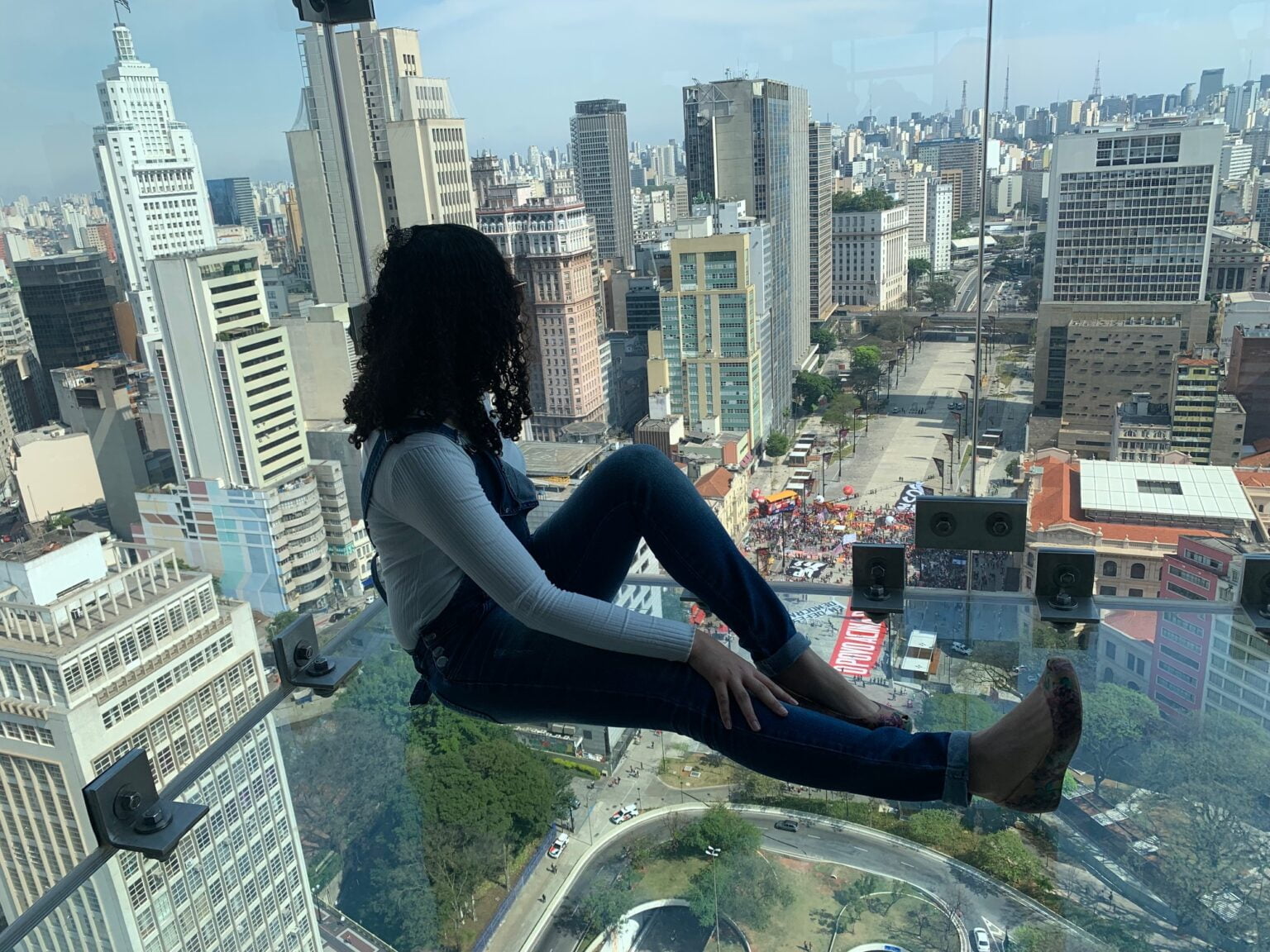 Sampa Sky - minha experiência no mirante de vidro de SP - Cinthya Araújo